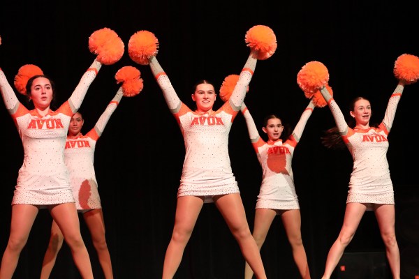Photo Gallery: Dance Teams Perform at Winter Recital – THE ECHO